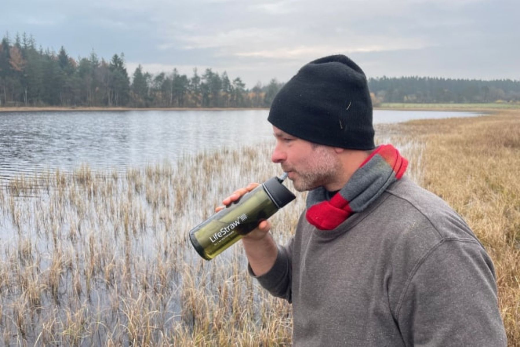 LifeStraw Go filtered water bottle Reviewed in 2025 - Outoria